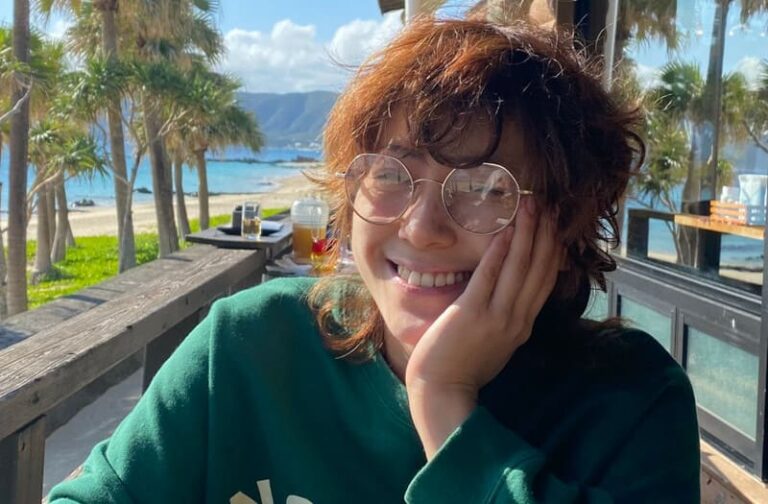 【画像】IMARU顔変わった？ 結婚パートナーと奄美大島の家で暮らす現在の生活